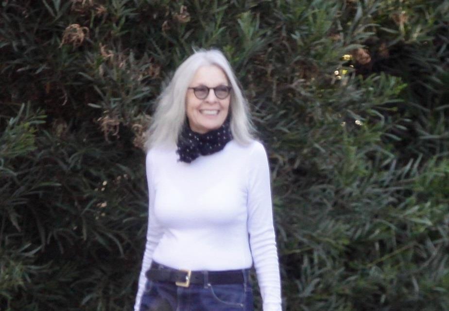 Dajan Kiton (74) stilom prkosi godinama: Ovaj stajling nikad neće izaći ...