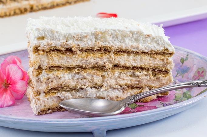 Bogata plazma torta sa tri kore i dva fila | Stil