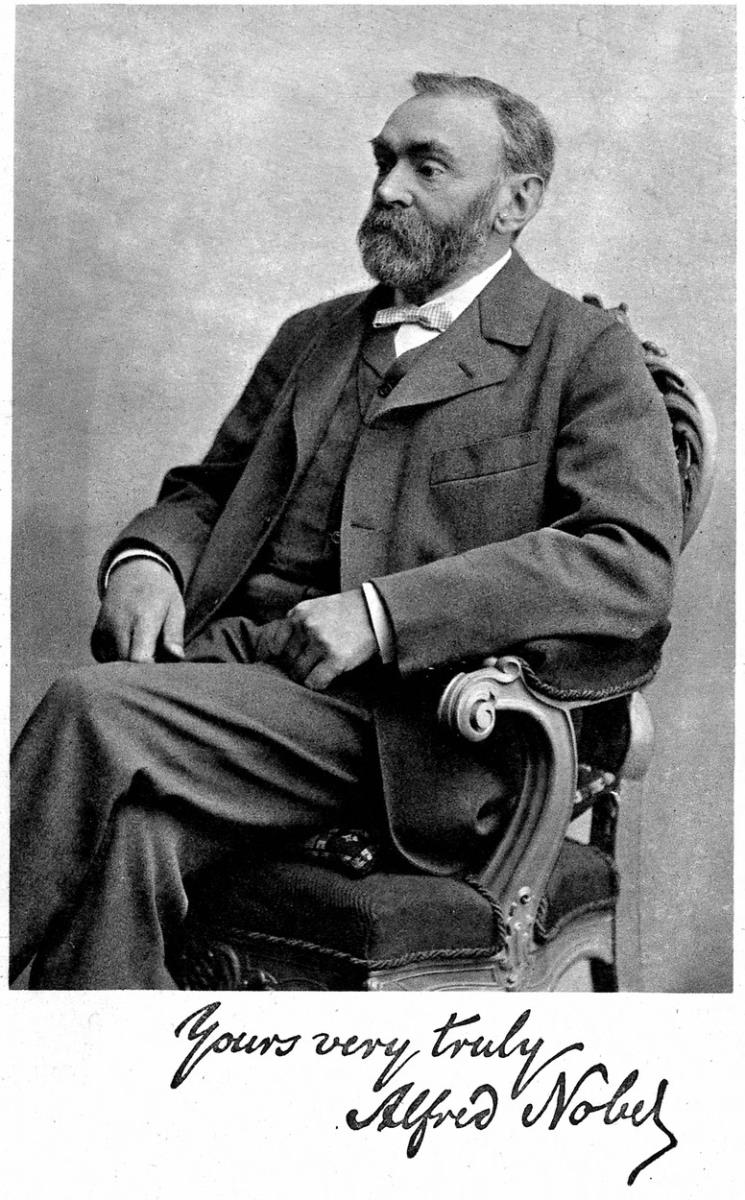 ZVALI SU GA GENIJE ZLA, ZA ŽIVOTA MRZELI, POSLE SMRTI DIGLI U NEBESA ...