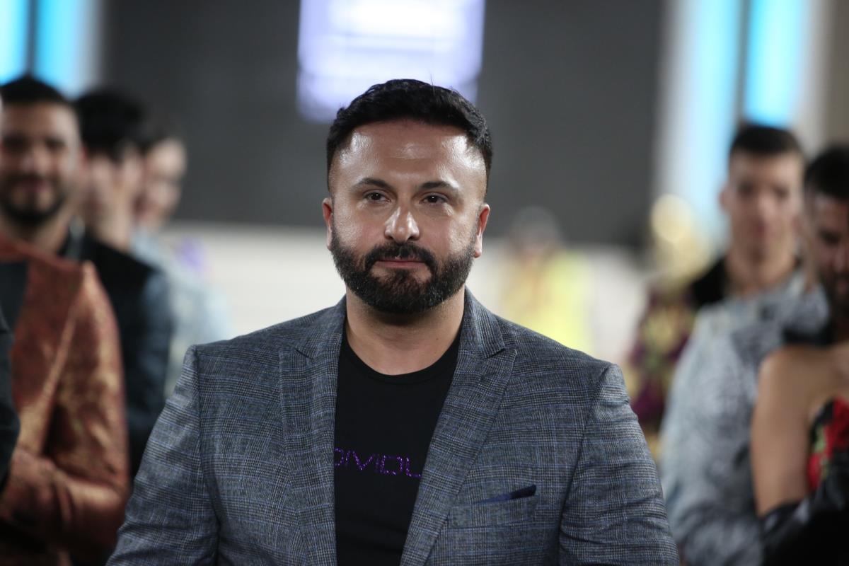 SPEKTAKULARNA REVIJE BATE SPASOJEVIĆA OKUPILA POZNATE: Modeli ...