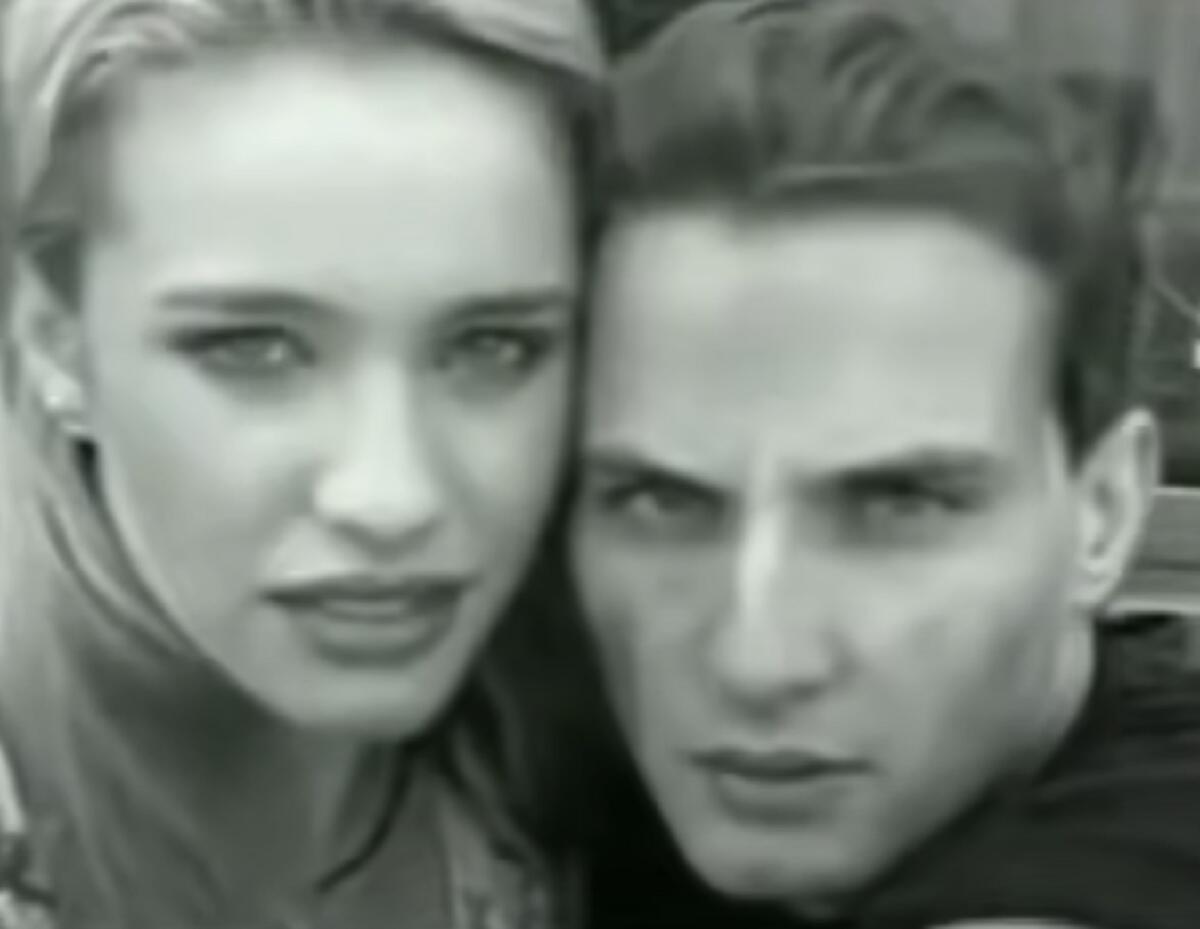 Kako sad izgleda lepotica iz Džejevog spota "Sunce ljubavi"? | Stil