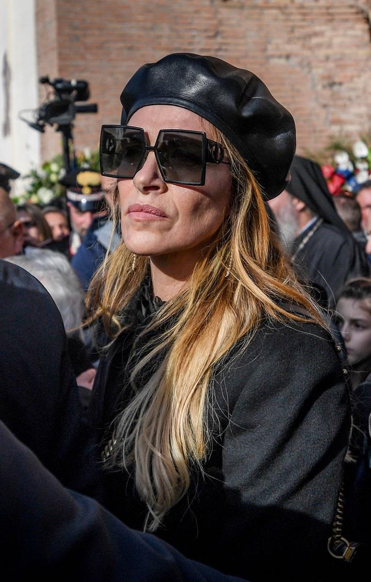 Arijana emotivnom objavom oduševila Srbe | Stil