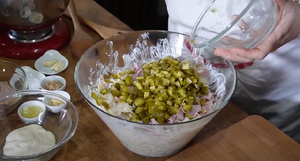 3 salate koje najbolje idu uz roštilj | Stil