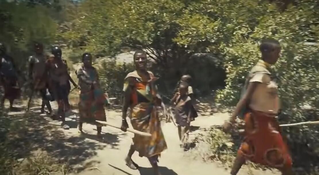 Najstarije pleme koje vodi ljubav na čudan način | Stil