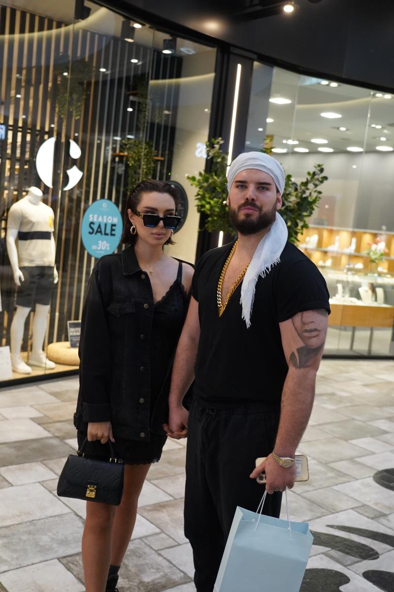 Adam Adaktar priznao da ima omiljeno dete i ne vidi ništa loše u tome ...