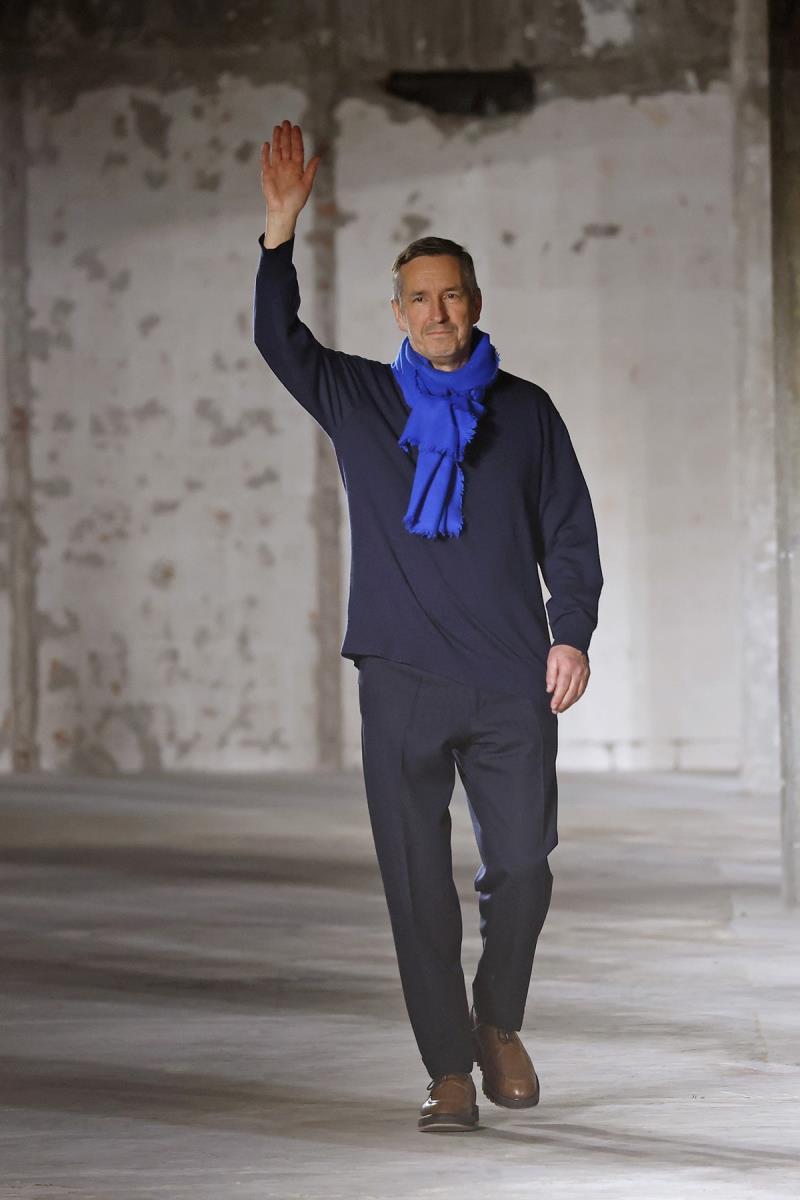 Ko je dizajner Dris Van Noten? | Stil