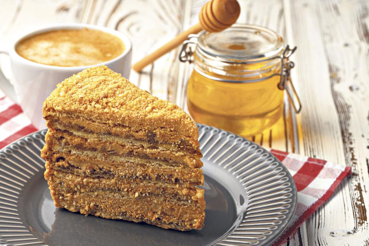 Starinska torta od oraha i meda | Stil