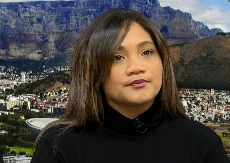 Ispovest devojke koja je preko selfija saznala da je ukradena kao beba | Stil