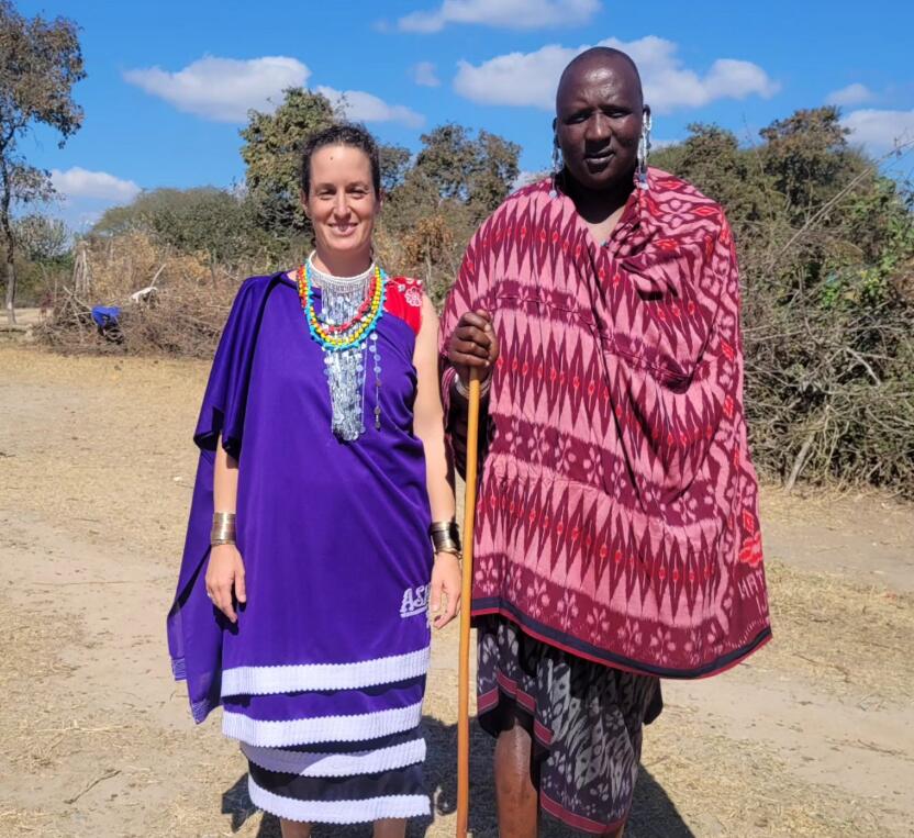 Udala se za čoveka iz Masai plemena i moli Boga da dovede još jednu ...