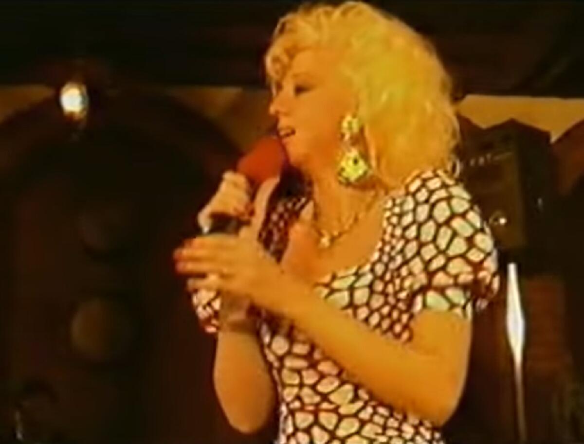 Gde je danas i kako izgleda Jasmina Medenica | Stil