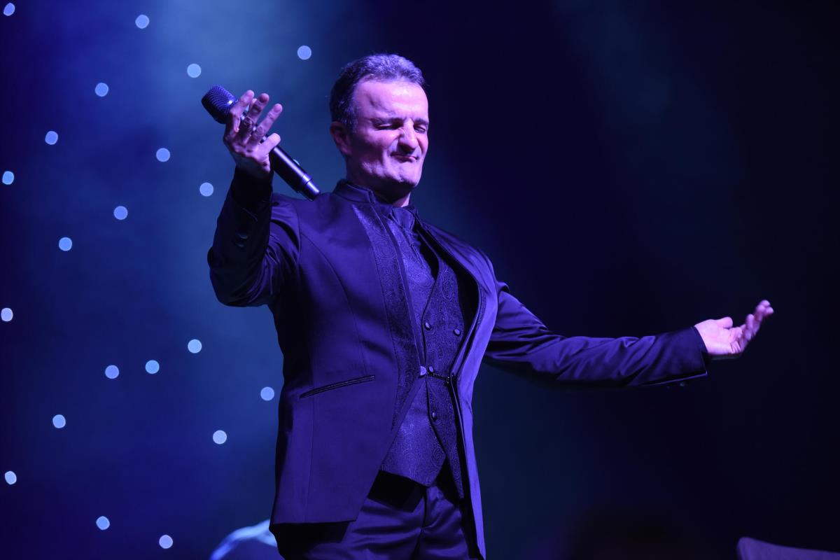 Ljubavni život Ivana Milinkovića, pevača grupe Legende | Stil