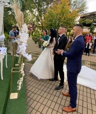 Kako je izgledalo venčanje o kojem je brujala Srbija? | Stil