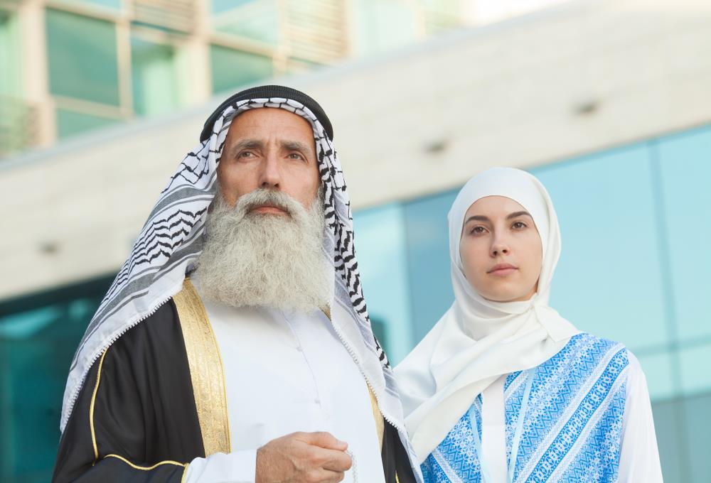 Priča devojke koja se udala za 56 godina starijeg šeika | Stil