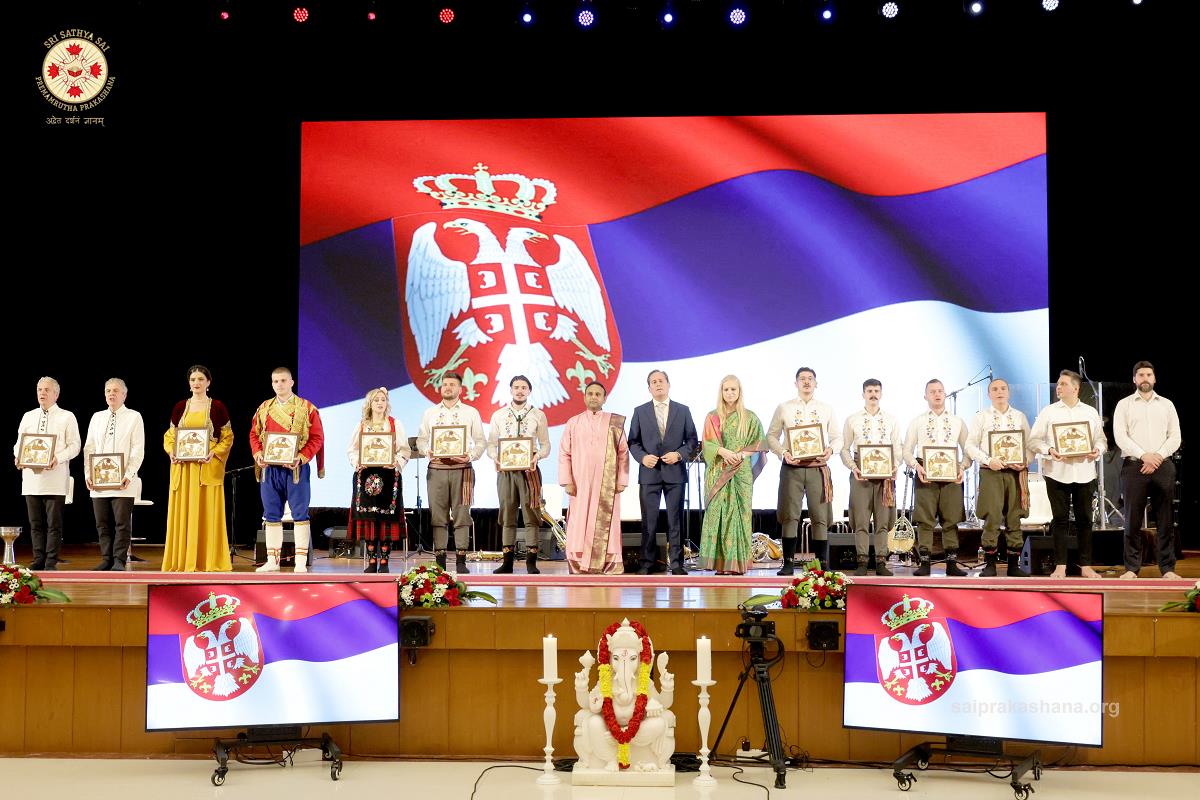Orkestar Danijela oduševio publiku u Indiji na svetskom festivalu „One ...