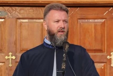 Kako jorgan može da spasi brak, objašnjava Predrag Popović | Stil
