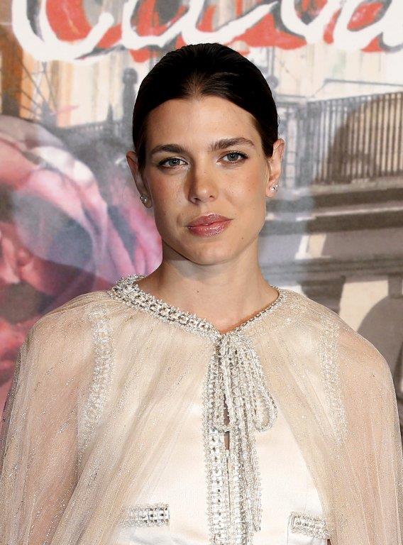 Unuka Grejs Keli na Balu ruža: Prava dama u satenskom Šanel kombinezonu ...