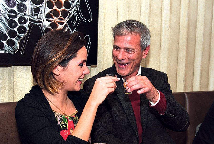 Rakija i devojke: Nik Sloter uživao u Srbiji! | Stil