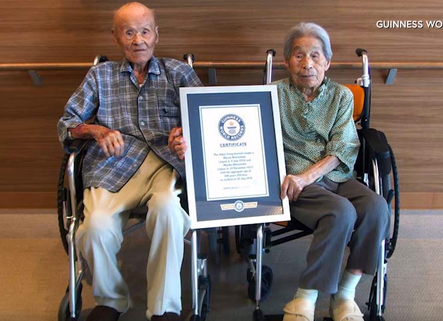 Zajedno imaju 208 godina, a u braku su 80: Sada su svetu otkrili tajnu njihove ljubavi! (FOTO ...