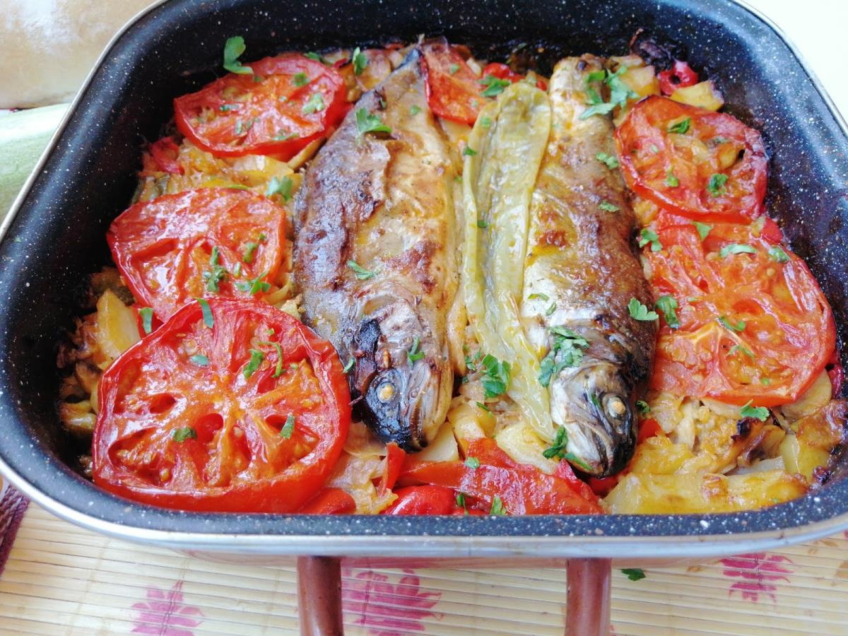 Đuveč sa ribom: Post nije muka! (RECEPT) | Stil